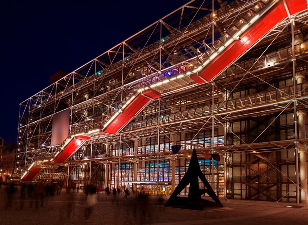 Los 10 edificios más emblemáticos de Richard Rogers – ARCHIGUS ...